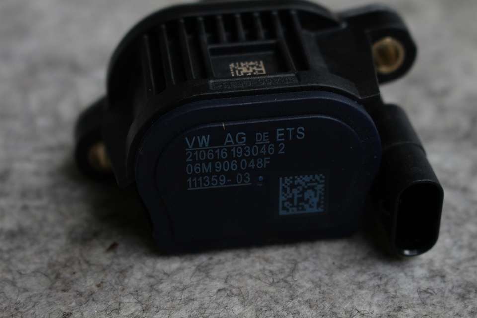 Original Audi A4 8W A5 RS5 F5 A6 4K Q5 FY Magnetventil 06M906048F ...