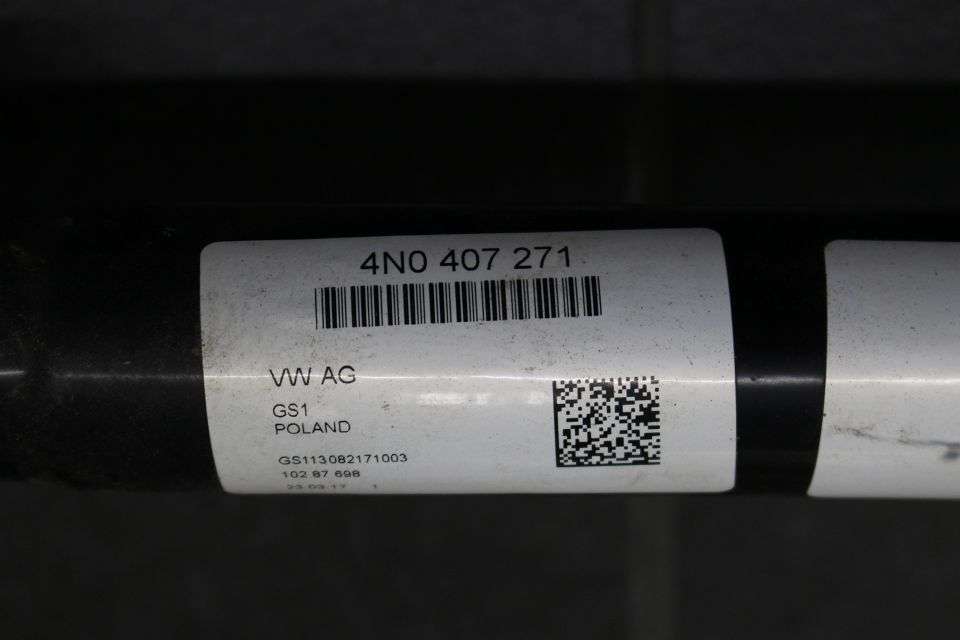 Audi A6 A7 4K A8 4N D5 Gelenkwelle Antriebswelle 4N0407271 vorne 9.236 ...