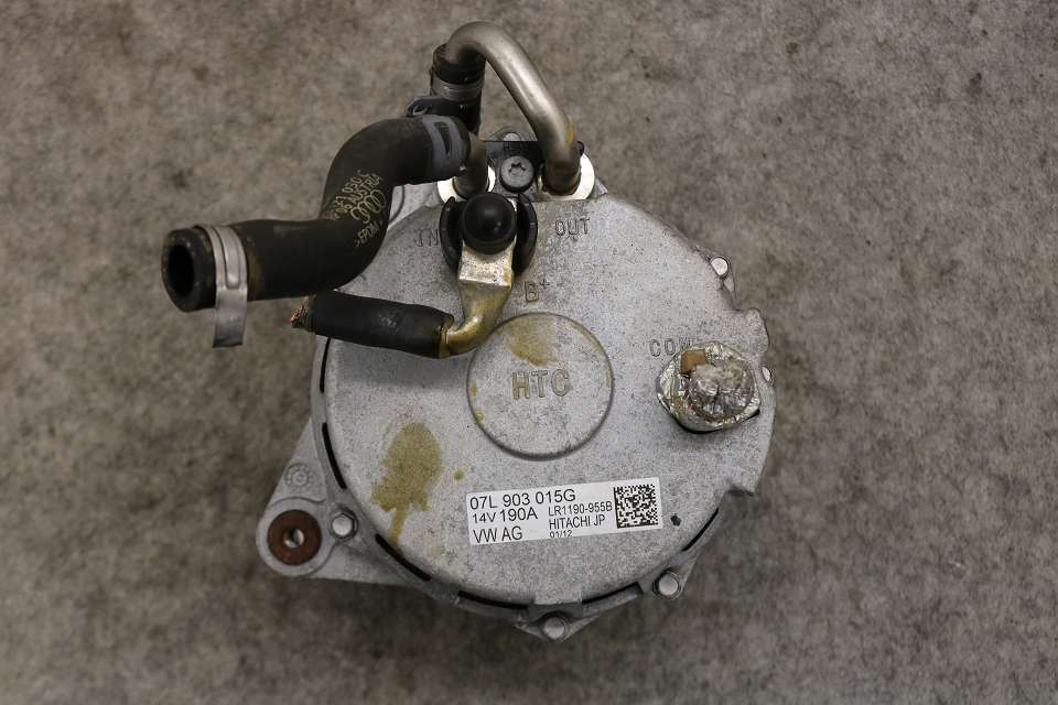 Audi R8 42 V10 & R8 4S Lichtmaschine 07L903015G Drehstromgenerator ...