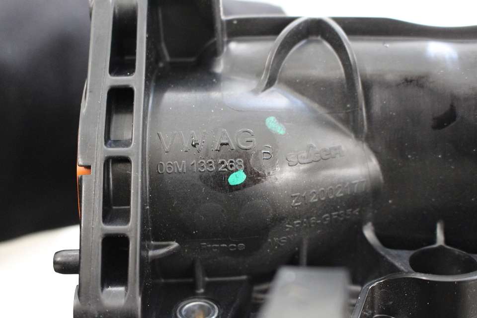 Org Audi A4 8W A5 F5 Q7 C8 A8 4N Q5 FY Saugrohr 06M133268P Abdeckung ...