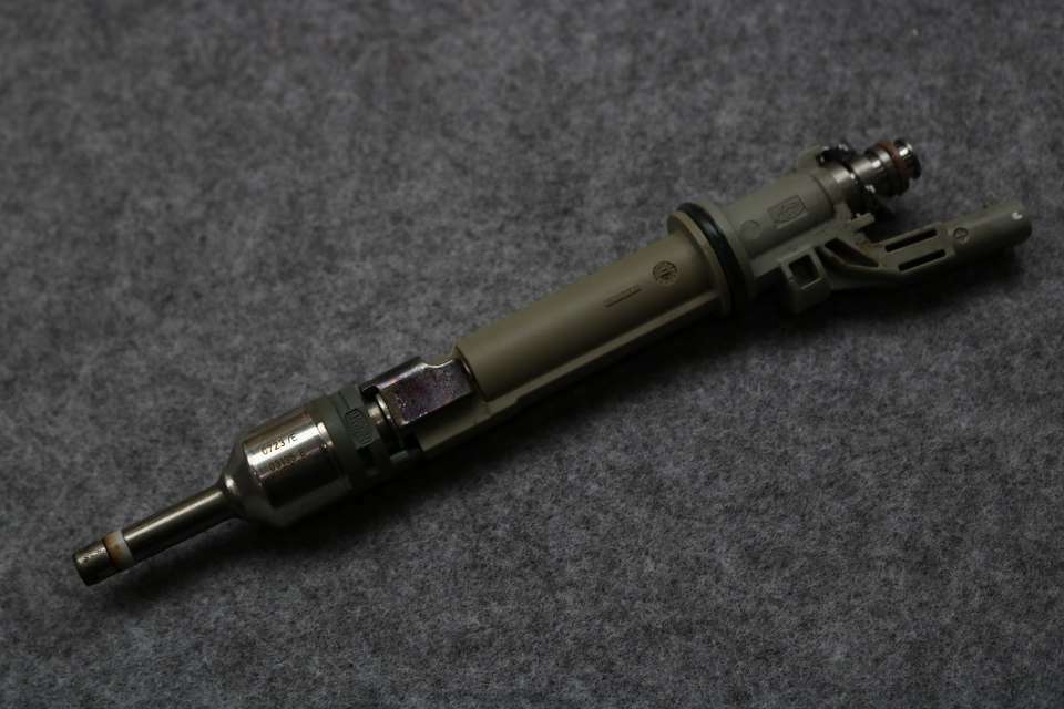 Original Audi A8 4H W12 Einspritzdüse 07P906036C Injector injection ...