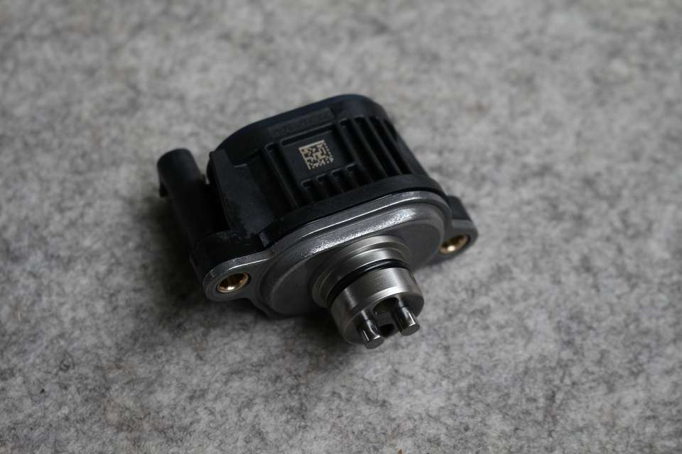 Original Audi A4 8W A5 RS5 F5 A6 4K Q5 FY Magnetventil 06M906048F ...