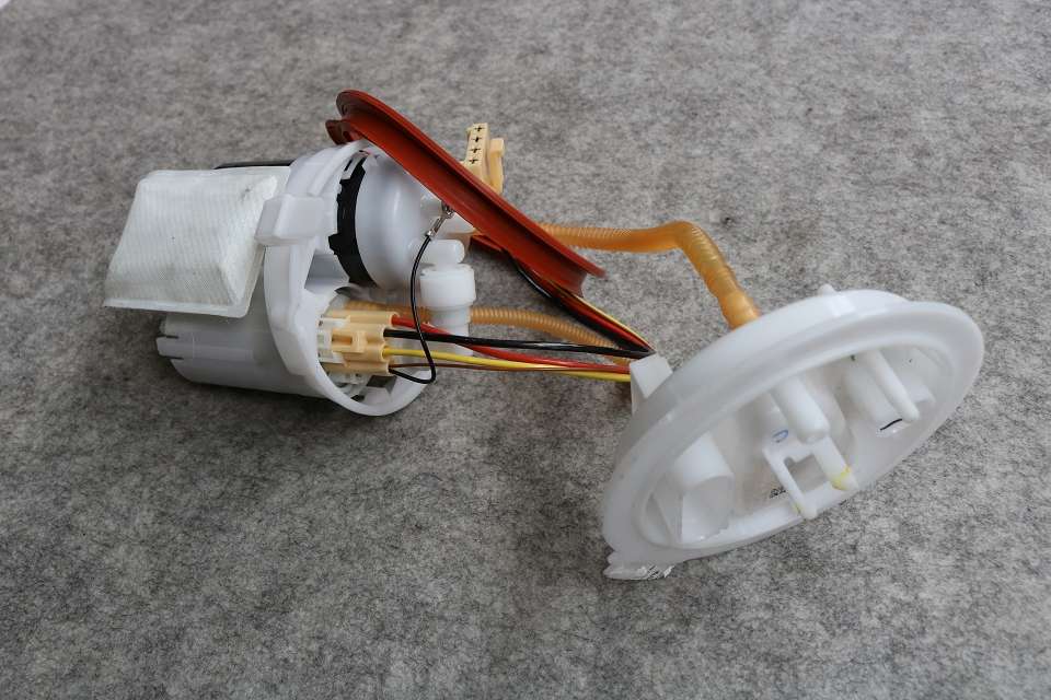 Audi Q5 FY Kraftstoffpumpe 80A919087 Fördereinheit Pumpe fuel pump 2.0 ...
