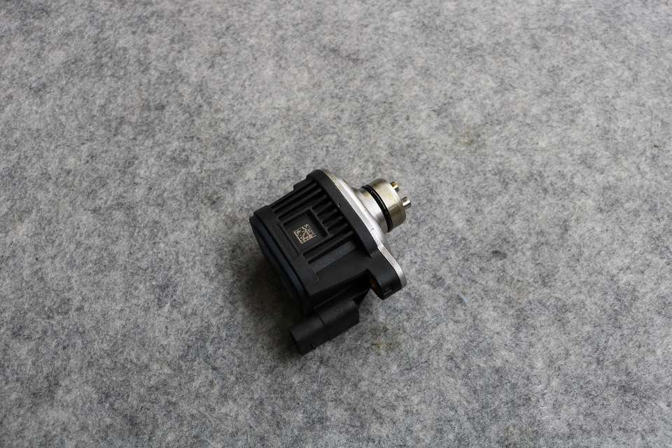 Org Audi A4 8W A5 RS5 F5 A6 4K Q5 FY Magnetventil 06M906048E Benzin ...