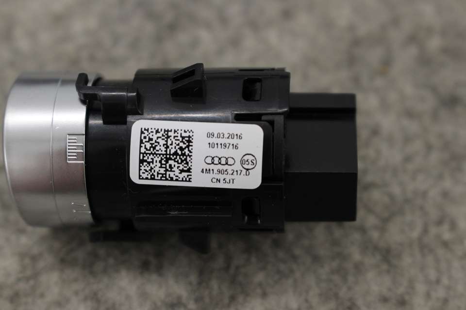 Original Audi Q7 4M Start-Stop Schalter 4M1905217D Start Engine Stop ...
